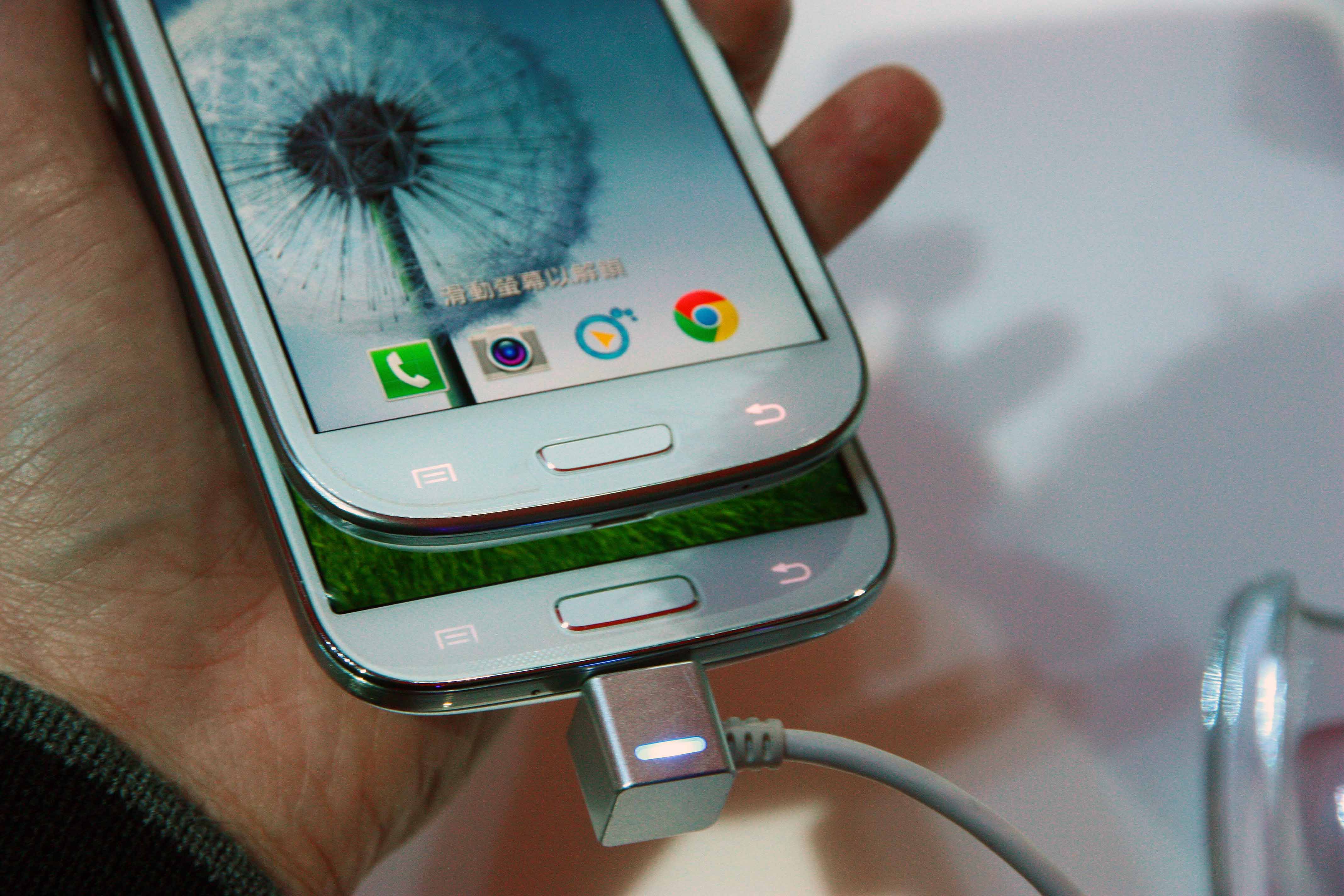 Samsung Galaxy S4 紐約現場動手玩，懸浮手勢、Smart Scroll 徹底體驗 | T客邦