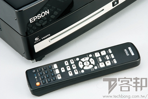 Epson EH-DM3，All in One行動電影院 | T客邦