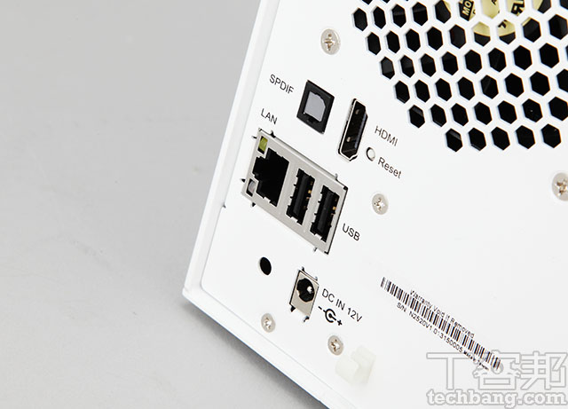 Thecus N2520 評測：輕巧美型，功能卓越的NAS機種 | T客邦
