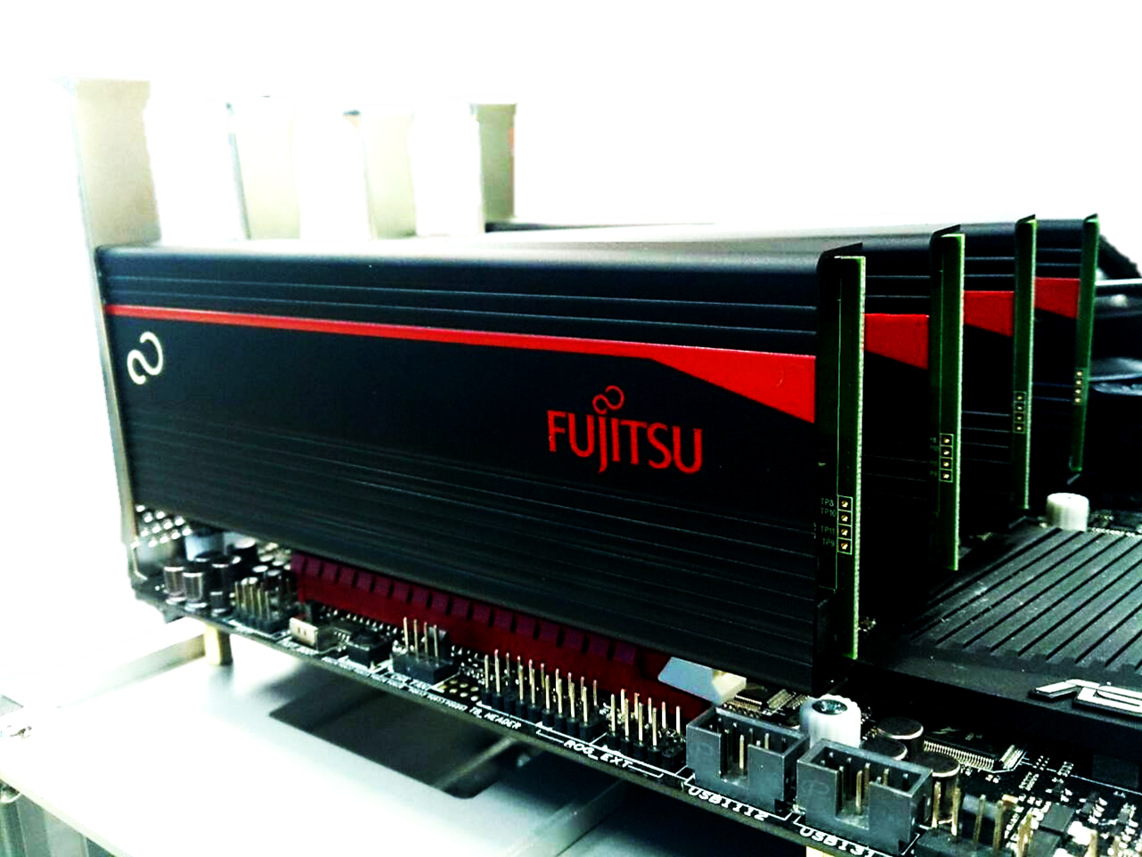Fujitsu富士通發布全新SSD產品線 | T客邦