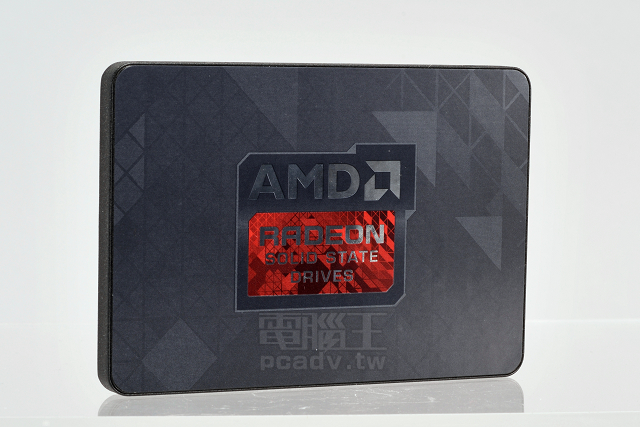 AMD 平台概念持續延伸，Radeon R7 SSD 正式發布推出 | T客邦