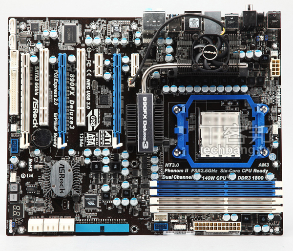 開核神器ASRock 890FX Deluxe3 | T客邦