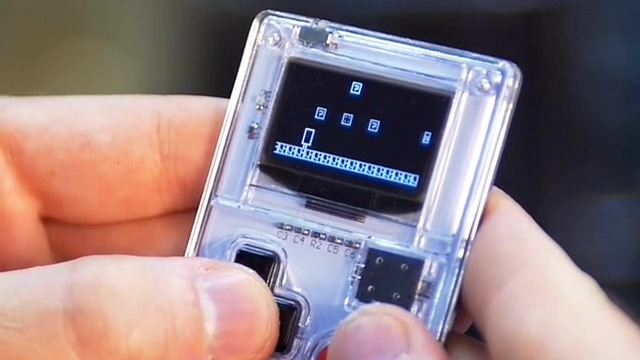 將Arduino 變成Game Boy，還可自行設計遊戲的Arduboy | T客邦
