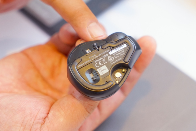 一指大小的迷你藍牙滑鼠 Swiftpoint GT，1250dpi 還有超方便的手勢功能 | T客邦