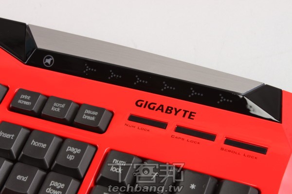 GIGABYTE Aivia K8100 電競鍵盤 搶先看 | T客邦