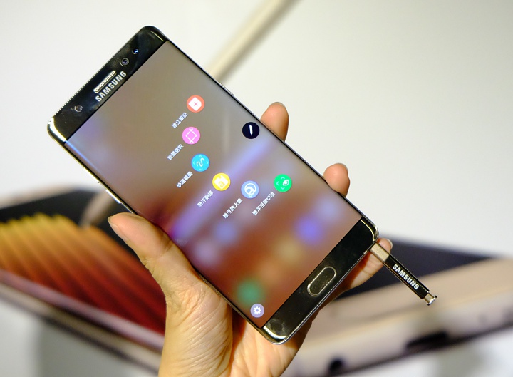 三星 Galaxy Note 7 初步動手玩，讓人愛不釋手的新機皇 | T客邦