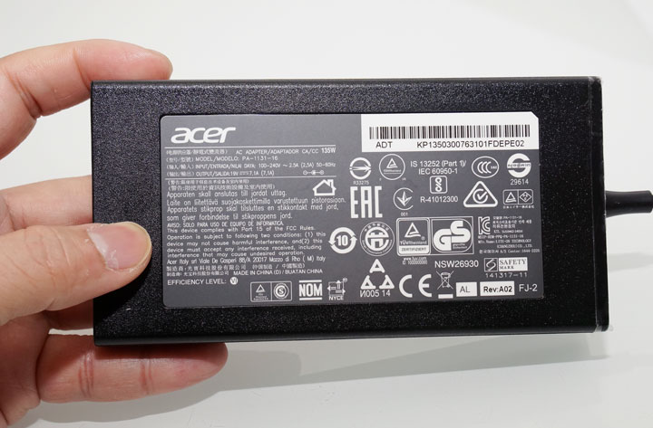 筆電也走跨界風？擁有電競元素的高性價比娛樂機「Acer Aspire VX15」開箱實測 | T客邦