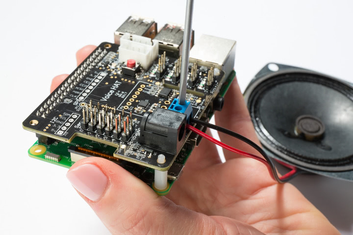 Google推出AIY Voice Kit語音套件，搭配Raspberry Pi 3購買即免費贈送 | T客邦