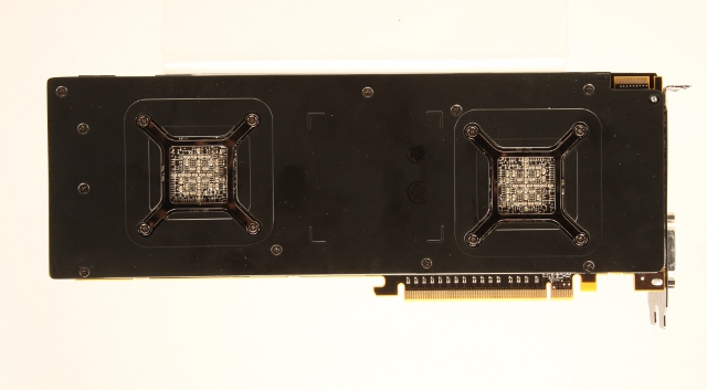 突破自我限界，AMD Radeon HD 6990評測 | T客邦