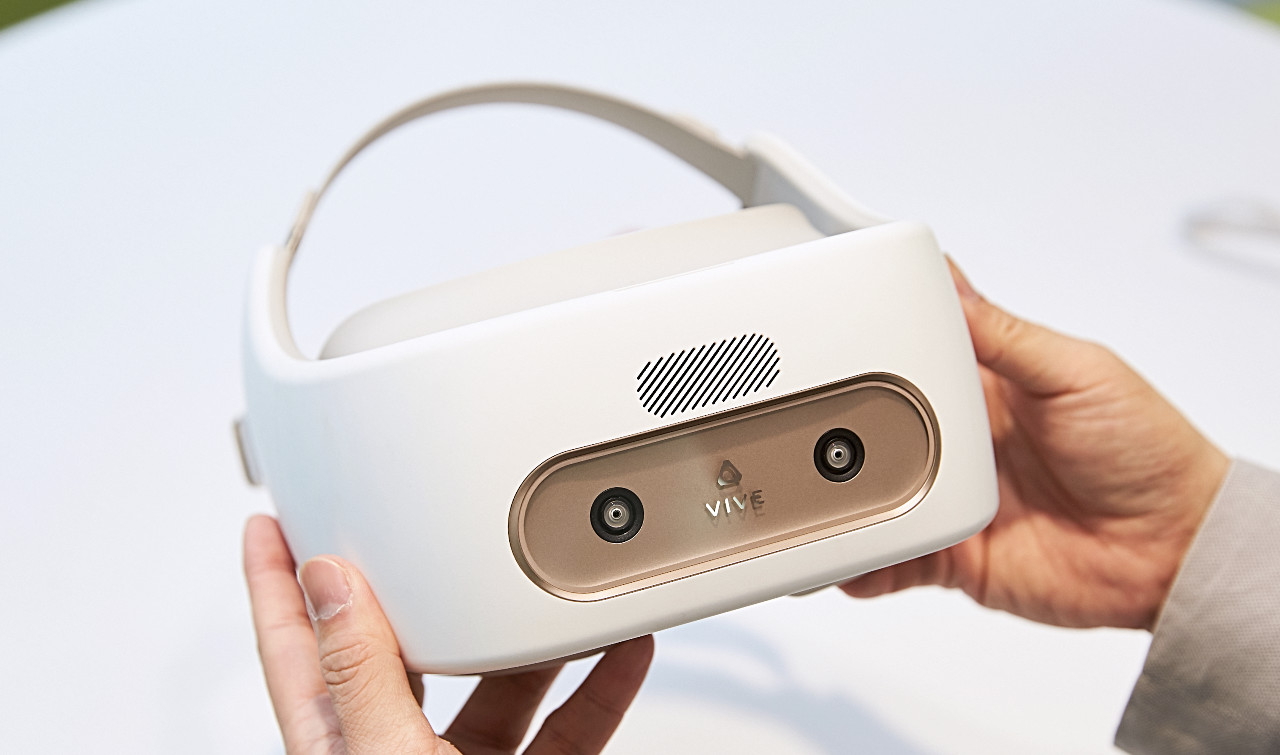 不只是賞車，更實際體驗安全配備重要性！TOYOTA領先 業界首創展間導入「VR安全體驗」，帶來身歷其境的安全駕駛新感受！ | T客邦