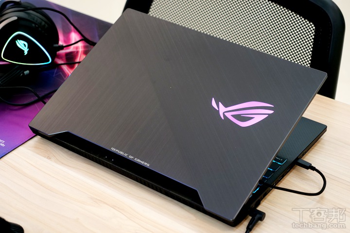Asus 全新 ROG Strix Scar II 及 ROG Strix Hero II 亮相，窄邊框設計、144Hz 螢幕更新率 | T客邦