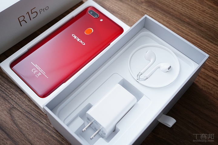 OPPO R15 / R15+ 開箱動手玩，AI 智慧拍照讓照片更容易變好看 | T客邦