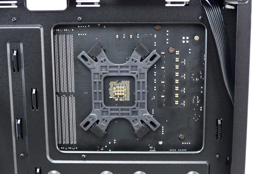 超值、穩定、外觀、散熱多方兼顧，Cooler Master MasterBox MB511 機殼深度評測 | T客邦