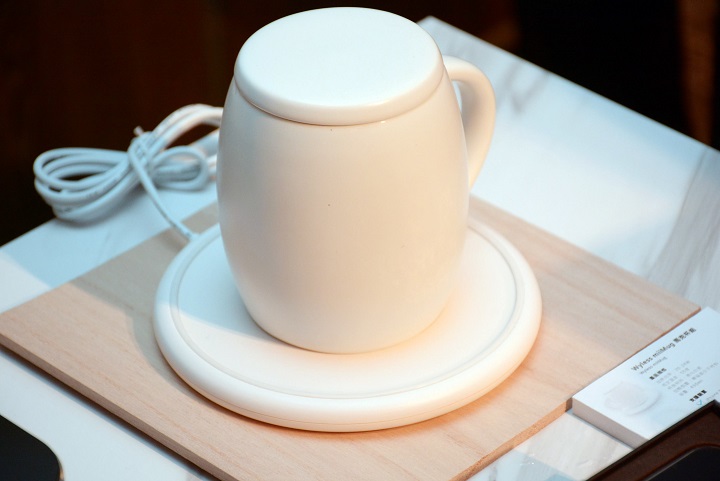 Wyless 推多款 Qi 無線充電產品：充電板、多功能金屬音箱、恆溫馬克杯，將無線充電導入生活應用 | T客邦