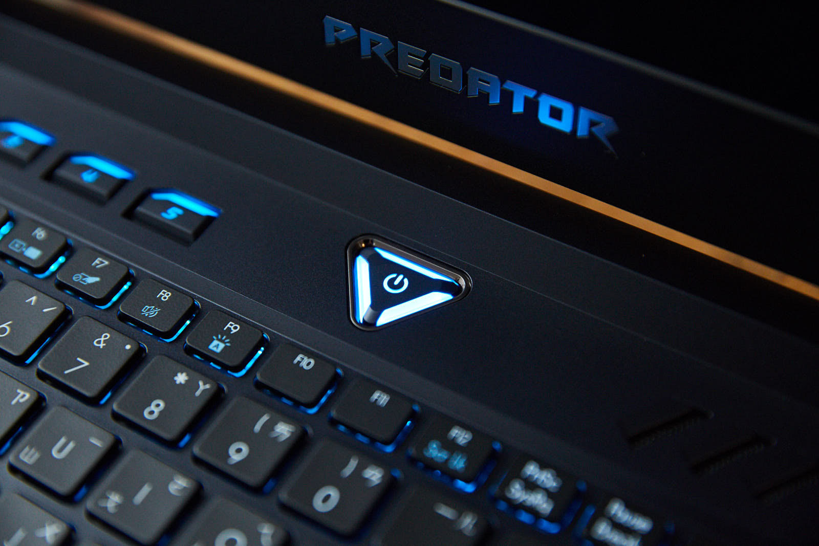 Acer Predator Helios 500 重磅實測：為滿足極限玩家而生的野獸級狂暴效能！ | T客邦