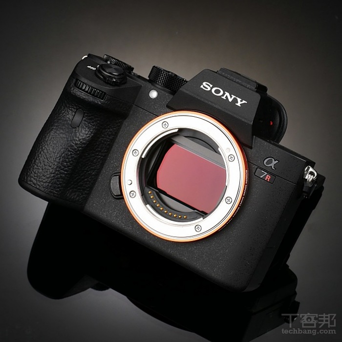 手機比相機 4,000 萬像素的對決：華為 P20 Pro、Sony A7R3 大比拼！ | T客邦