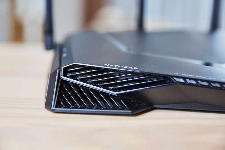 NETGEAR Nighthawk Pro Gaming XR500 電競路由器，遊戲玩家最強力的後援！ | T客邦