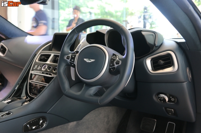 永三汽車Aston Martin高雄展示中心開幕， DBS Superleggera、DB11 AMR Signature Edition連袂 ...