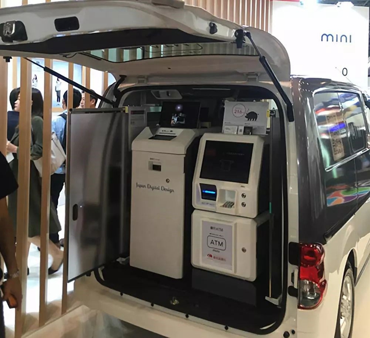 這才叫 真 行動支付！日本開發行動 ATM 車，讓ATM機可以開到你面前給你提錢 | T客邦