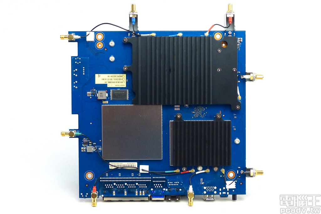 2.5Gbps NBASE-T 釋放 802.11ax/Wi-Fi 6 速度，Asus ROG Rapture GT-AX11000 評測 | T客邦