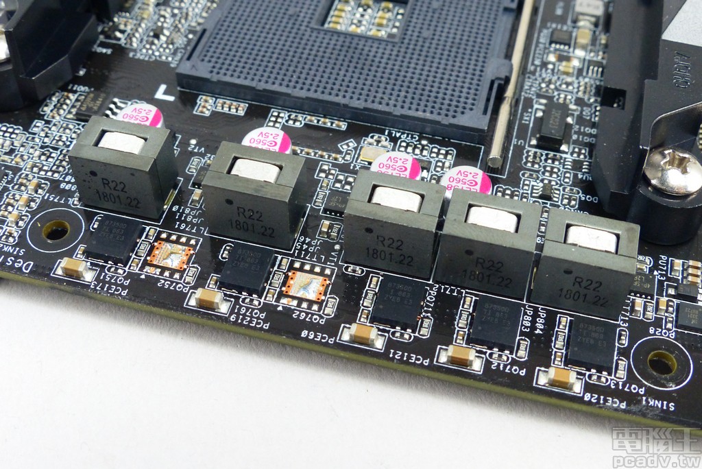 發揮 Ryzen APU 高整合性優勢，ASRock DeskMini A300 Mini-STX 迷你準系統效能、溫度、噪音分析實測 | T客邦