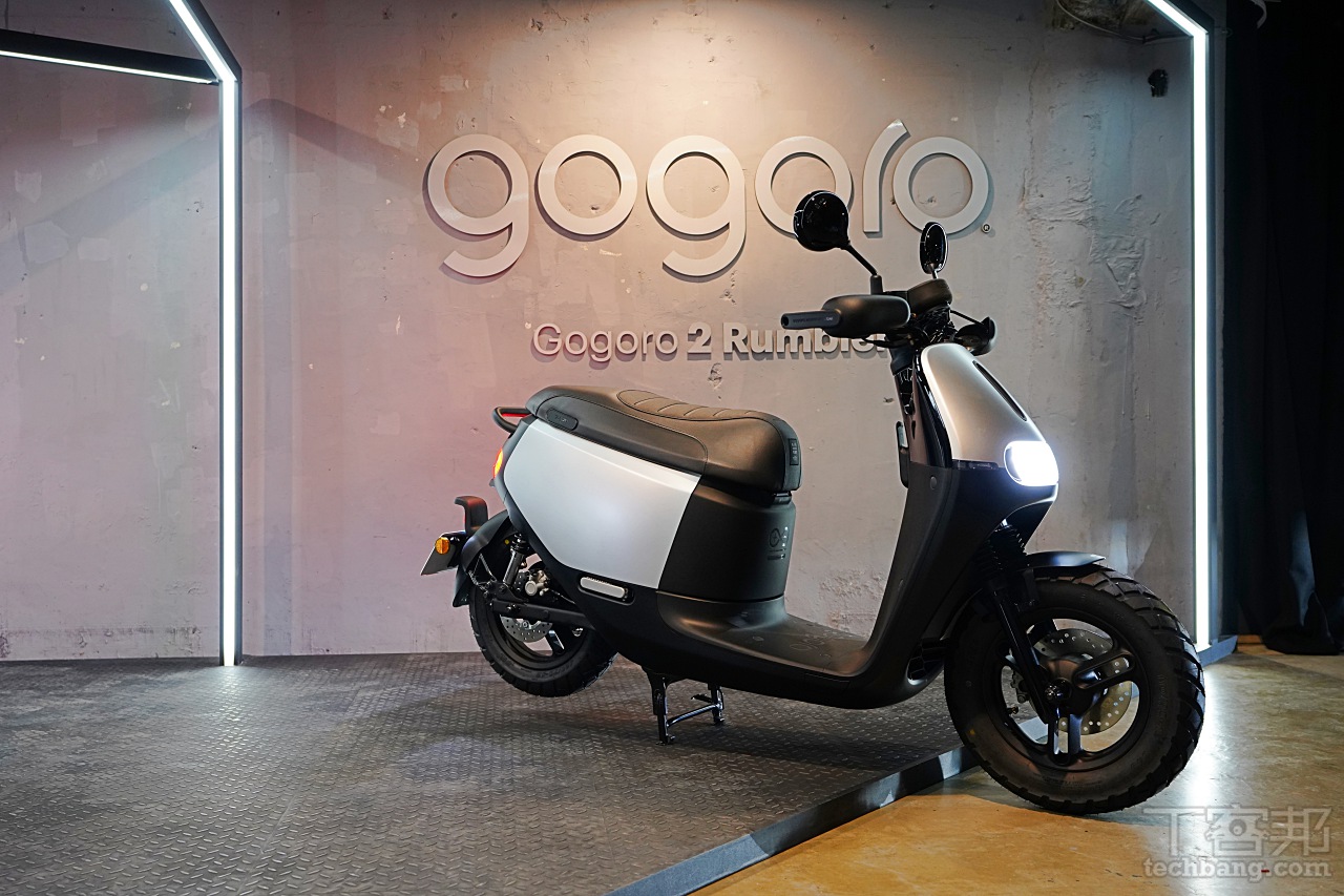 Gogoro 新車小改款上市！Gogoro 2 Rumbler「閃霧銀」細節現場看 | T客邦