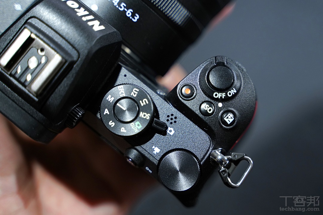 Nikon APS-C 無反微單 Z50 正式登場，單機身售價 26,800 元，要價近 27 萬天價鏡頭同步亮相 | T客邦