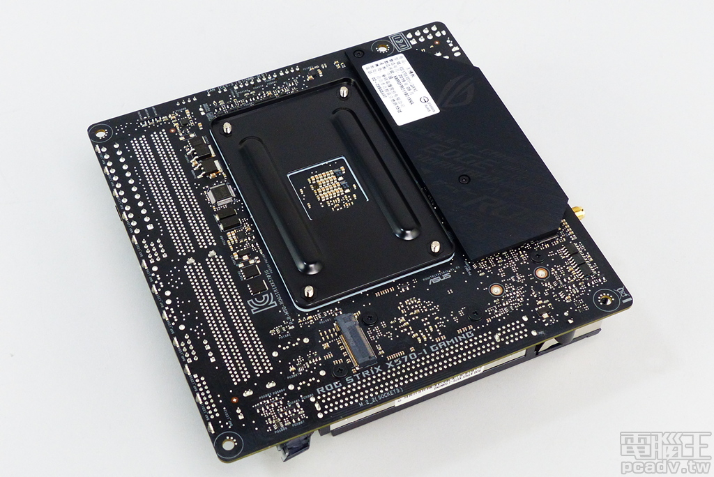 來裝 16 核心小鋼砲吧！Asus ROG Strix X570-I Gaming Mini-ITX 主機板評測 | T客邦