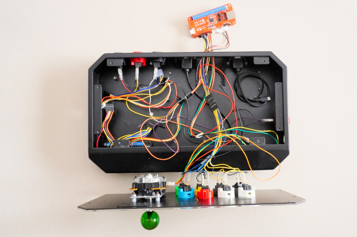 Retro Board動手玩，現有大搖桿改造支援懷舊主機 | T客邦