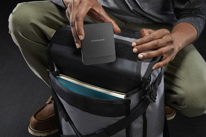 Seagate 發表首款 FireCuda 外接式遊戲儲存工作站方案，以及新一代 BarraCuda fast SSD 隨身硬碟 | T客邦