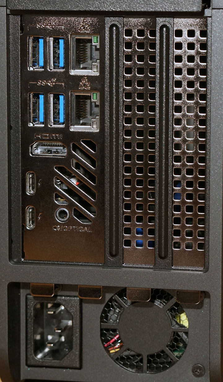 Intel NUC 9 極致套件 Ghost Canyon 開箱：迷你有型，更兼具強勁效能！ | T客邦