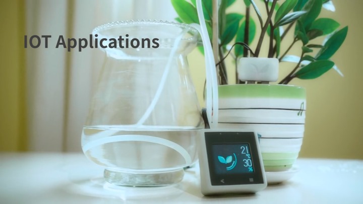 Xtron Pro迷你掌上型遊戲機，還可兼作物聯網開發板 | T客邦