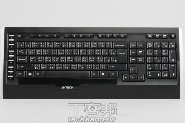 雙飛燕 A4TECH 9300F 鍵鼠組搶先玩 | T客邦