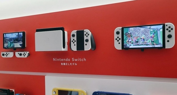 任天堂Switch OLED 下月8日發售，日本網友秀出多家零售店展出實機照 | T客邦