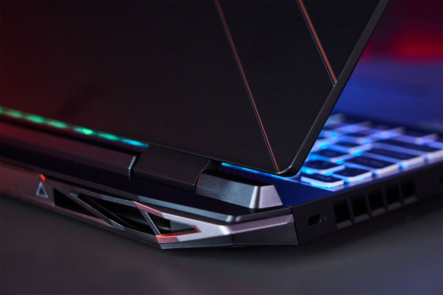 2022 全新 Acer Nitro 5 開箱實測：搭載 12 代 Intel Core H45 處理器效能再升級，全新外觀設計令人耳目一新 ...