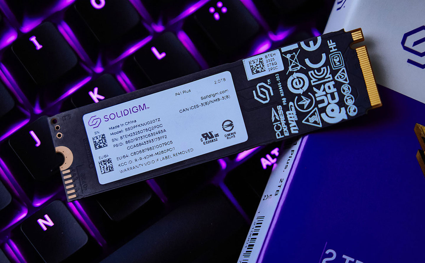 SOLIDIGM P41 Plus PCIe 4.0 SSD 開箱實測：定位入門級的新選擇，效能表現有一定水準！ | T客邦