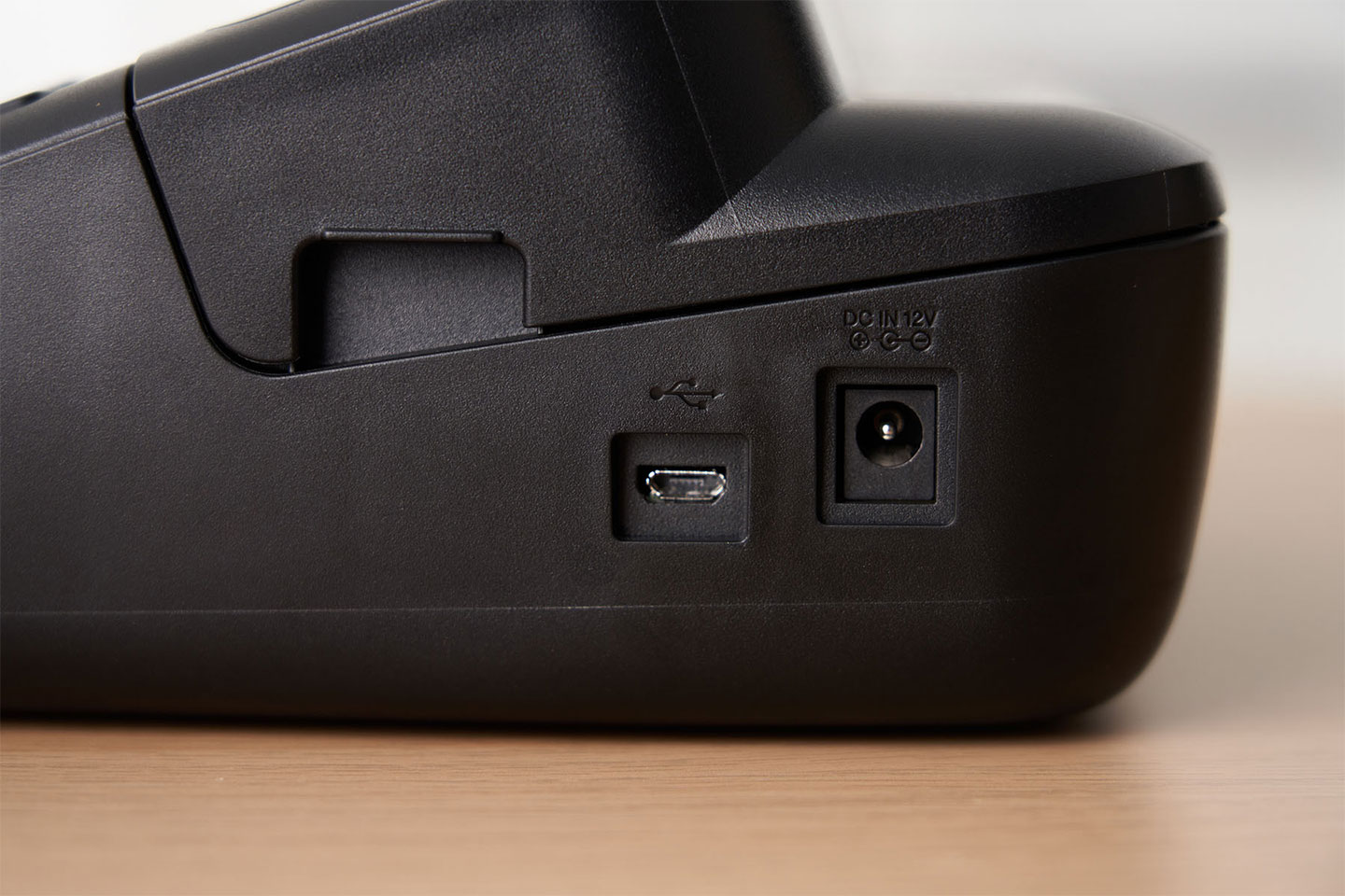 Brother PT-D610BT 專業型標籤機開箱實測：內建全彩 LCD、鍵盤可獨立單機使用，同時兼具可攜使用與手機連線，應用場景更多元 ...