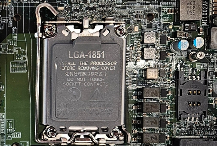 Intel今年又要換新腳位LGA1851，針腳更密集、這次要用幾代？ | T客邦