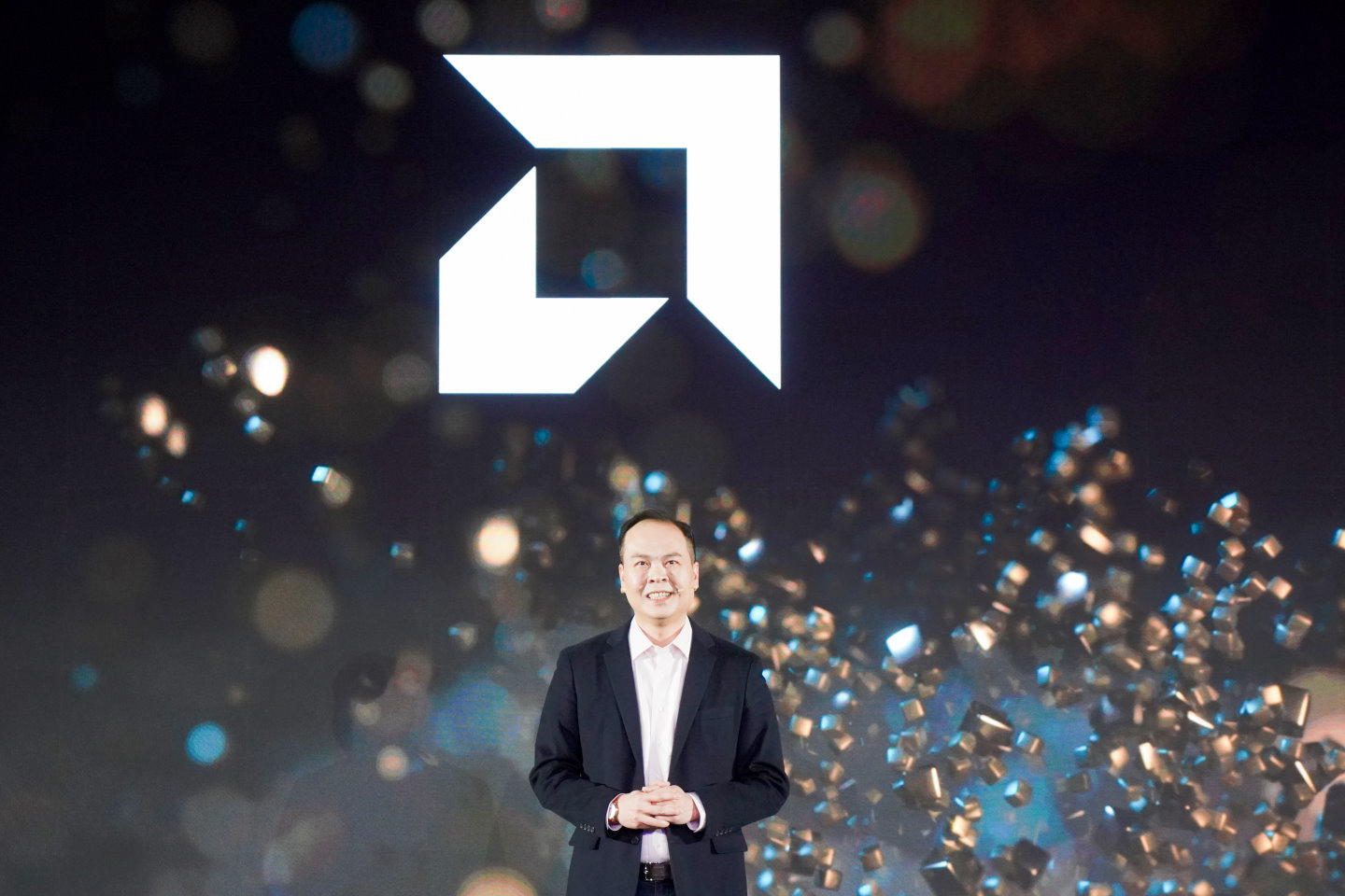 AMD於AI PC創新峰會分析個人電腦AI發展趨勢，預告將推出行動版Ryzen 9 9955HX3D處理器 | T客邦