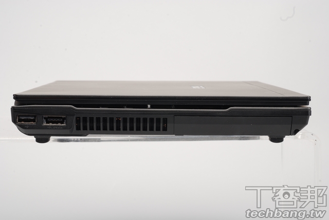 Asus B23E：防潑水加持，實用先決的商務筆電 | T客邦