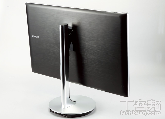 SAMSUNG S27B970D：27吋 PLS 面板、2560 x 1440 解析度 | T客邦