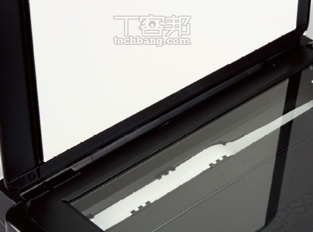 Epson Expression Home XP-402：時尚平價的多功能學生機 | T客邦