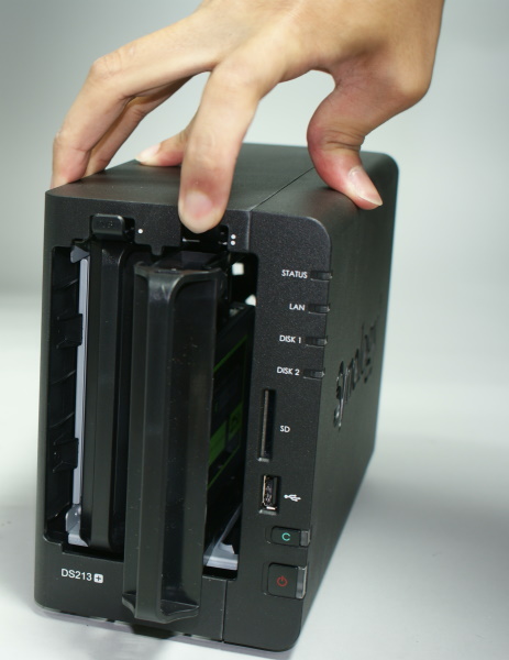 Synology DS213+ 動手玩，支援 8TB 免費海量雲端空間 DIY | T客邦